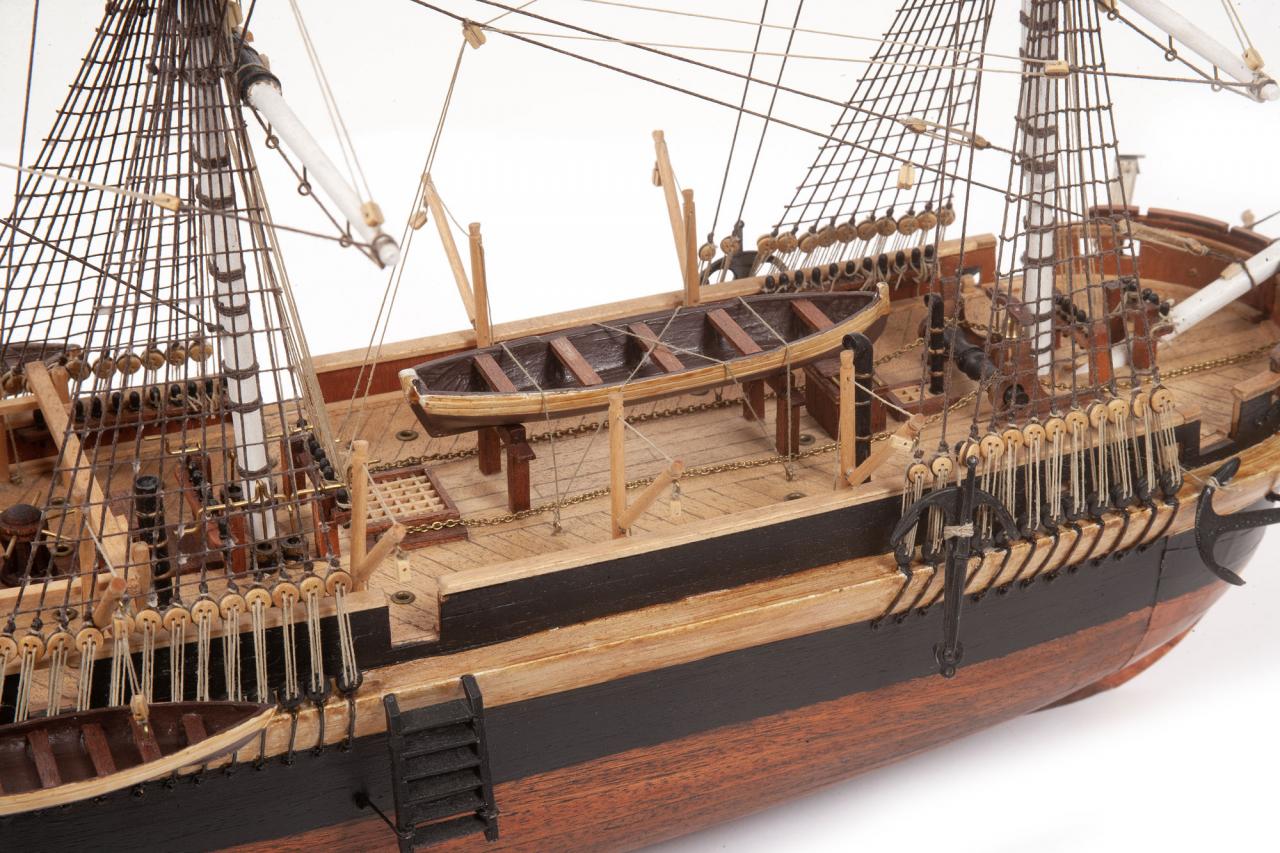 OcCre HMS Erebus (Schiffsbausatz mit Segel, Maßstab 1:75), OC12009